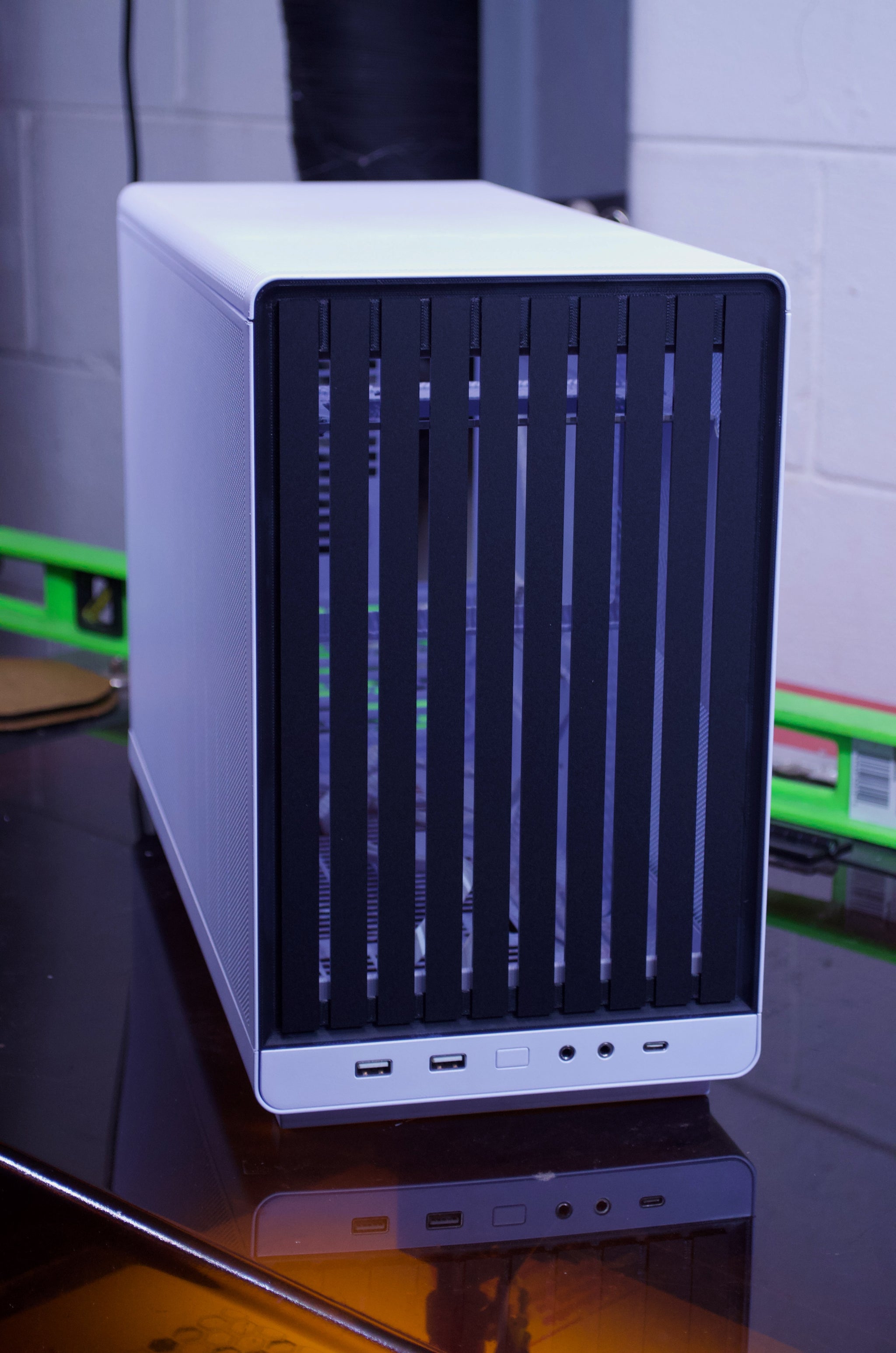 LIAN LI A3-mATX Custom Front Slat Panel – JakefaceCustoms