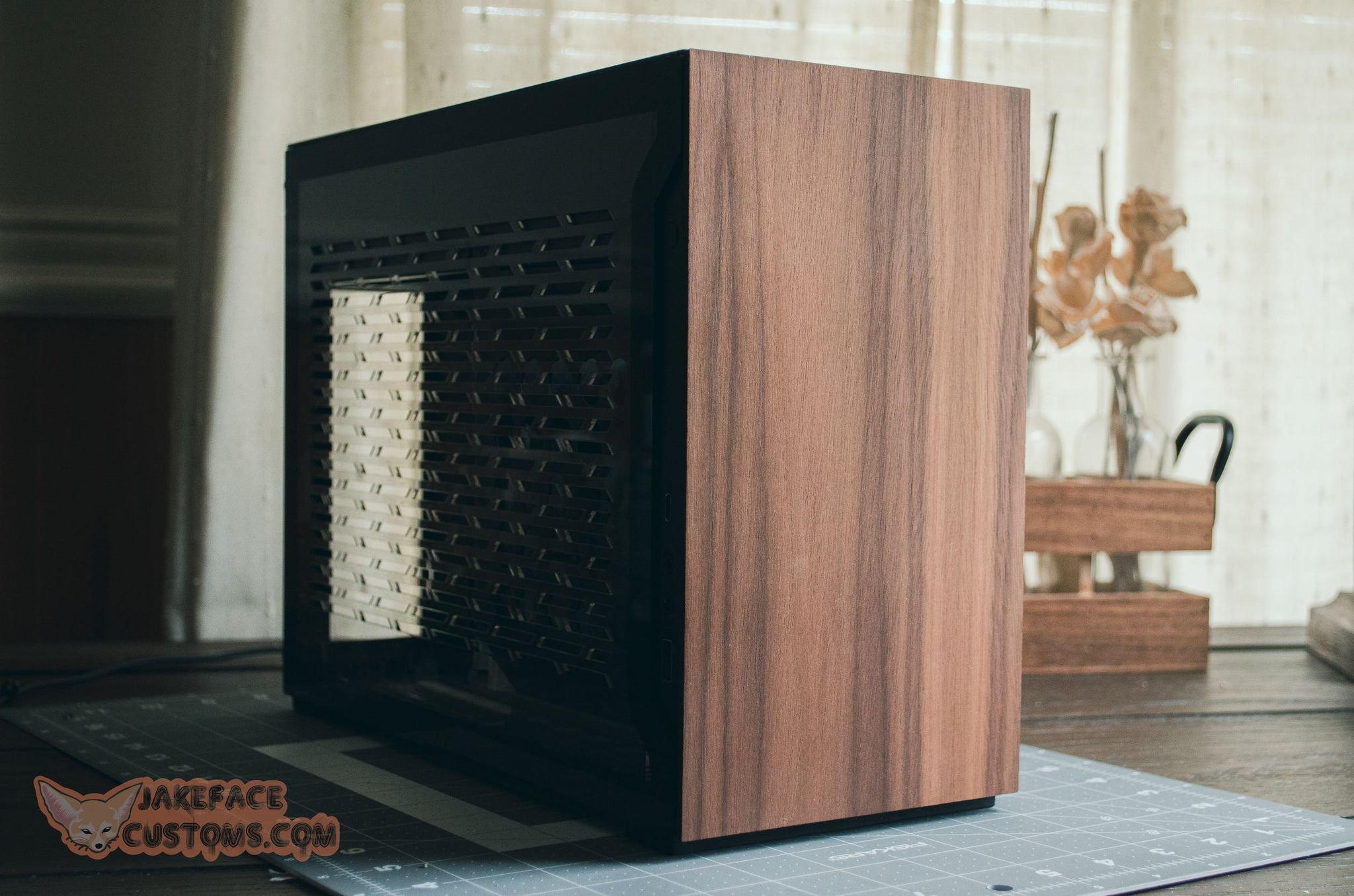 Lian Li A4H2O Wood Custom Front Panel – JakefaceCustoms