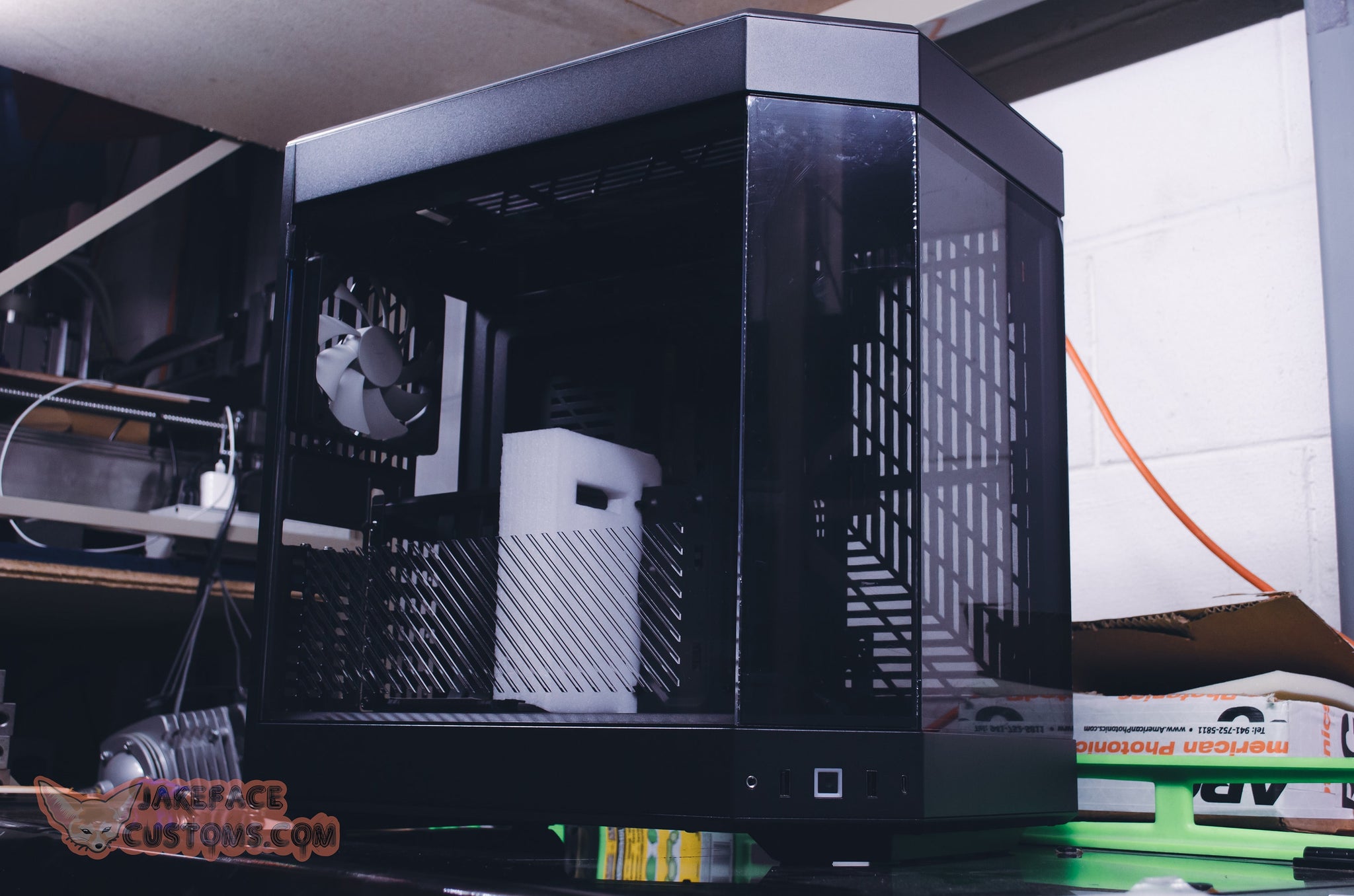 Hyte Y60 Custom Vented Side Panel – JakefaceCustoms